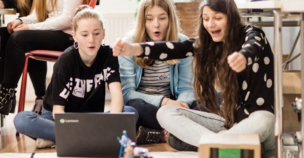 Girls Coding Club - Mädchen lernen Programmieren und Technologien (Köln ...
